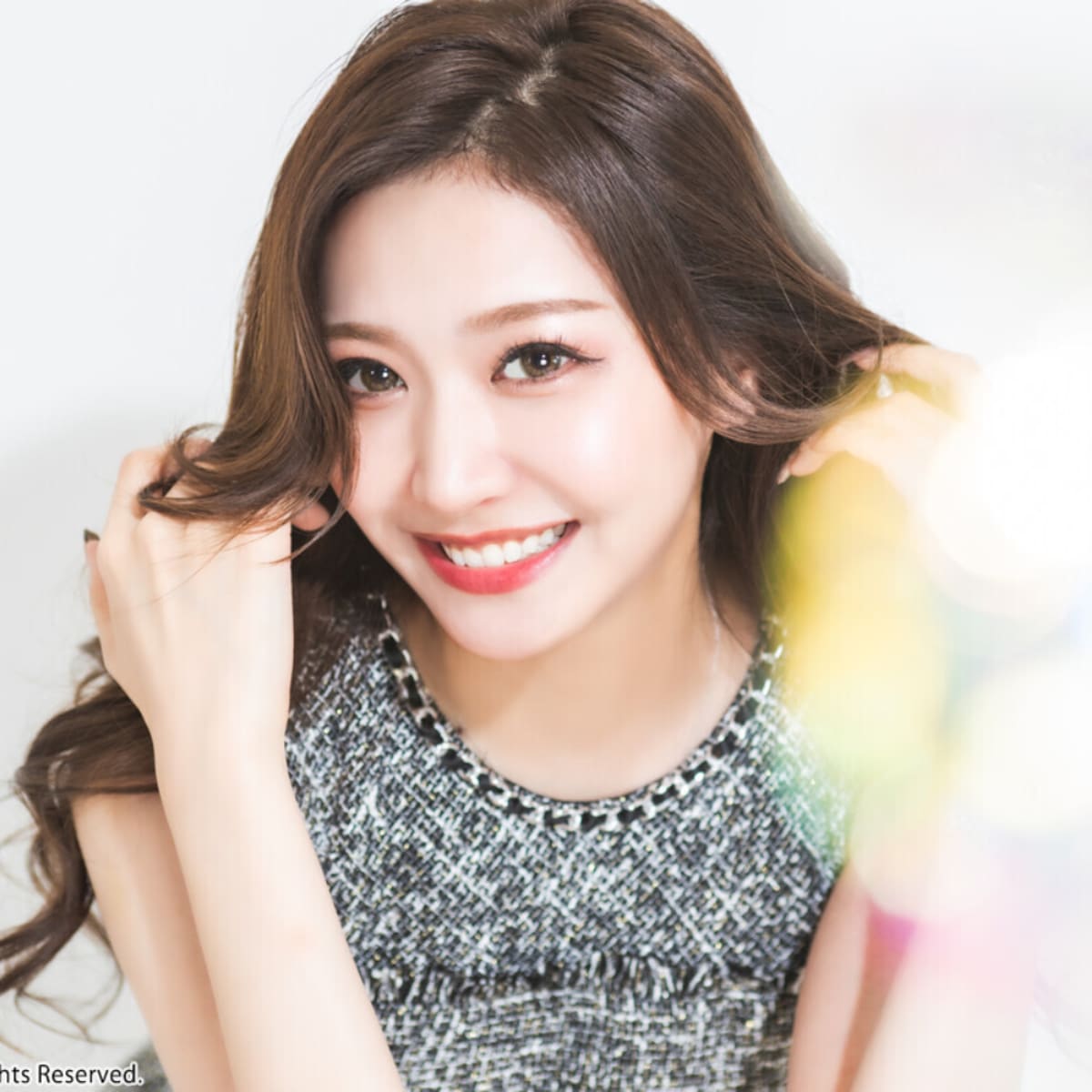 もえなのプロフィール | LuLINE(ルライン)